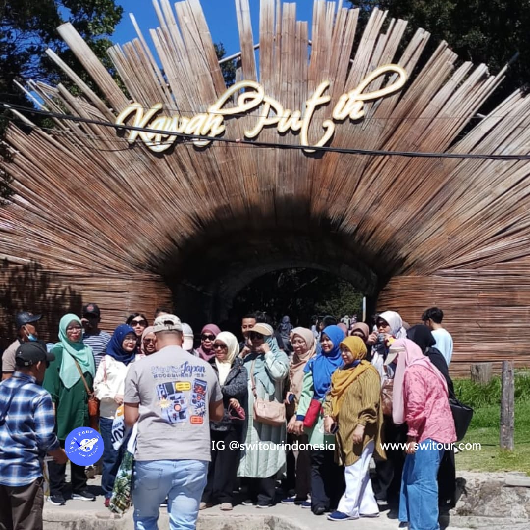 Pakej Percutian ke Bandung Jakarta (Ciwidey) 4 Hari 3 Malam, Melancong ...